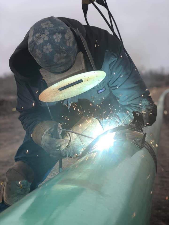 Hispanic Oil Field Workers Fear for Their Jobs as Clean Energy Policies ...